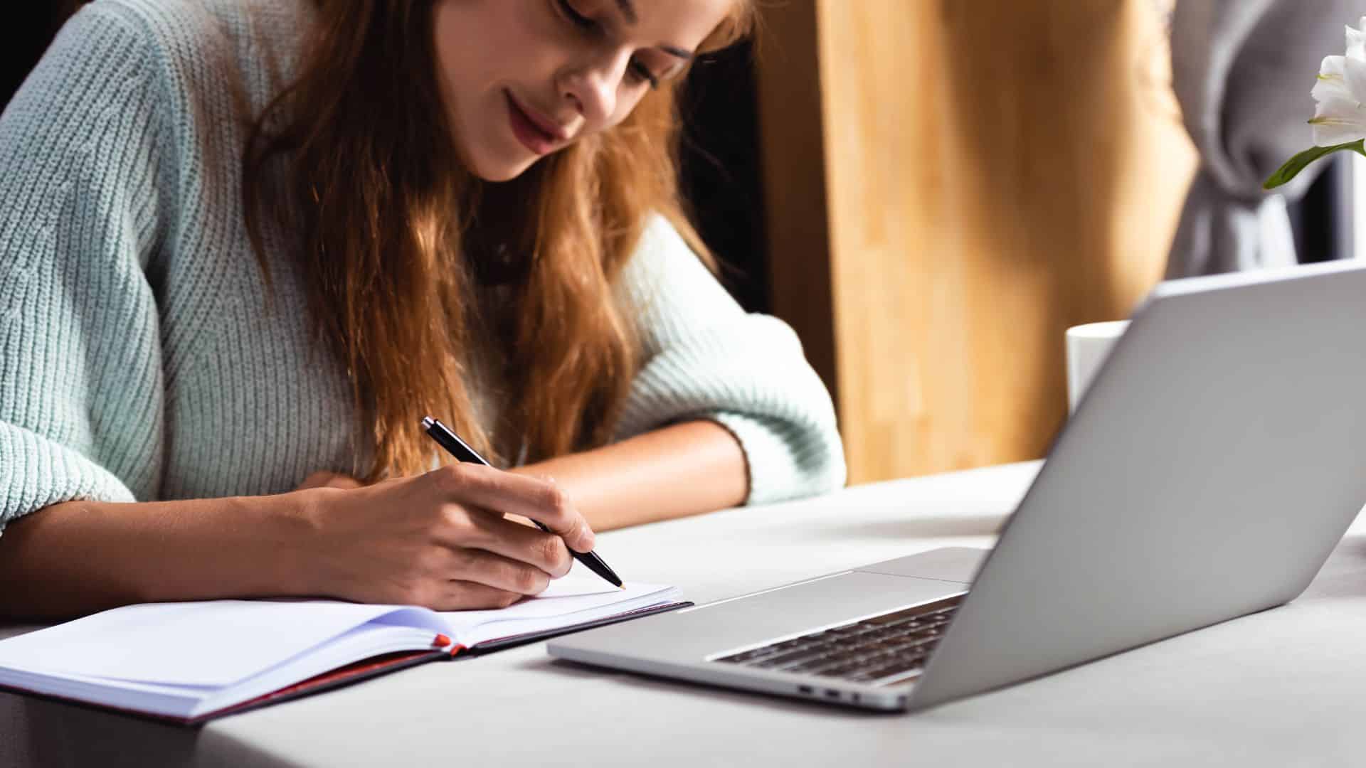 How to Prepare for Your First Webinar - Author Media
